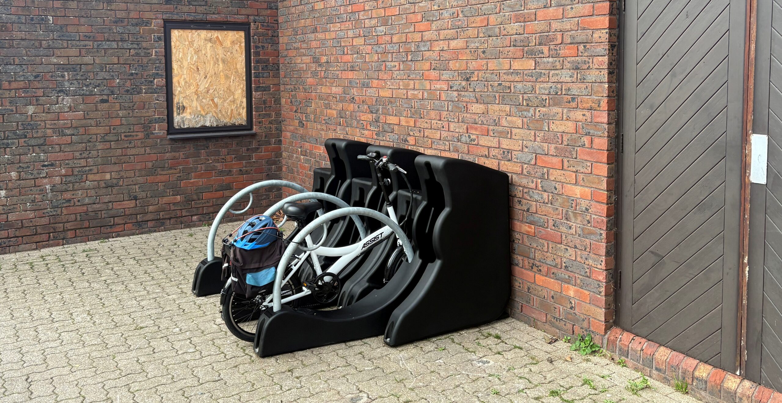 Bike parking facility upgrade aims to encourage more cycling in Warminster - Warminster Town Council